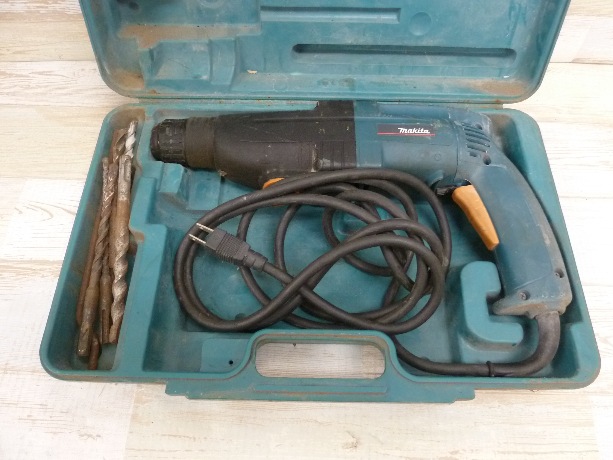 MAKITA（マキタ） ハンマドリル HR2410 の買取 | 電動工具買取、工具買取なら『工具BOX（ツールボックス）』